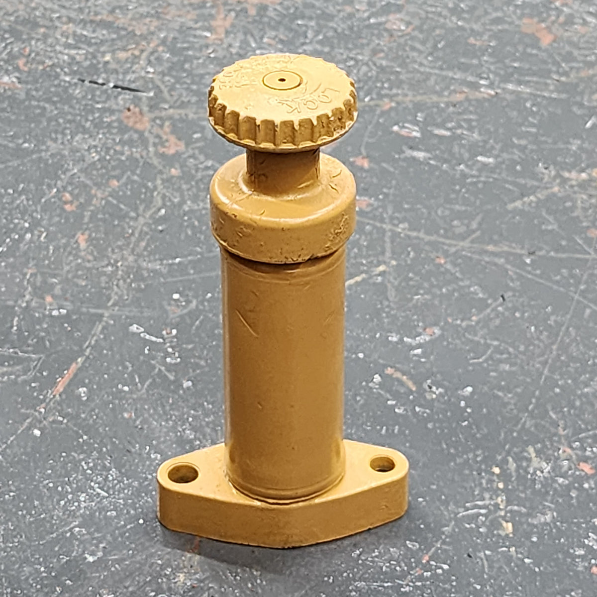Caterpillar Fuel Priming Hand Pump For Sale – CA Truck Parts, Inc.