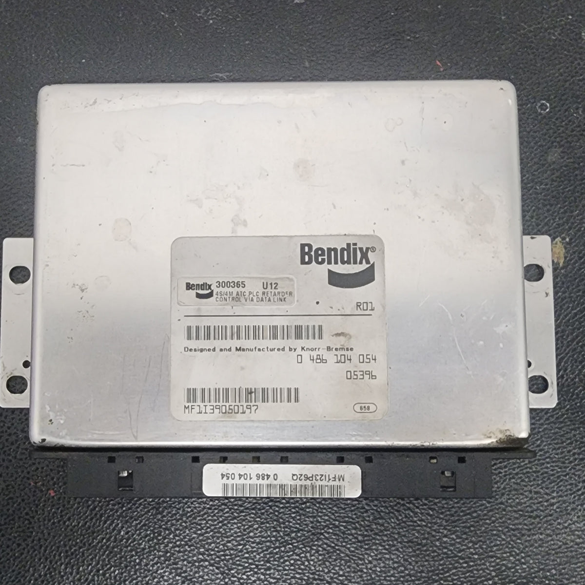 Bendix Mack Brake Control Module 300365 For Sale – CA Truck Parts, Inc.