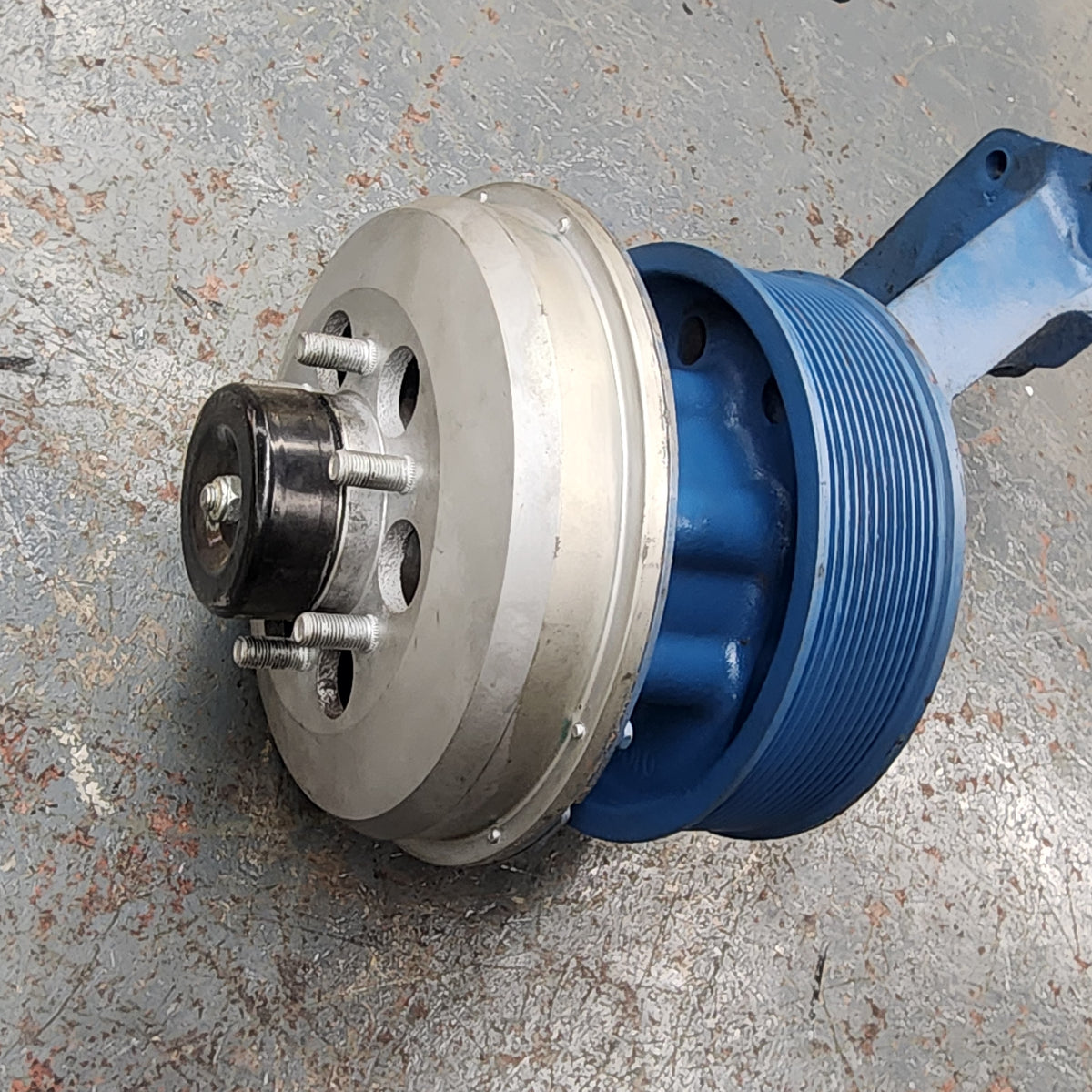 Cummins Borg Warner Fan Clutch For Sale, Bracket Part # 010024118 – CA ...