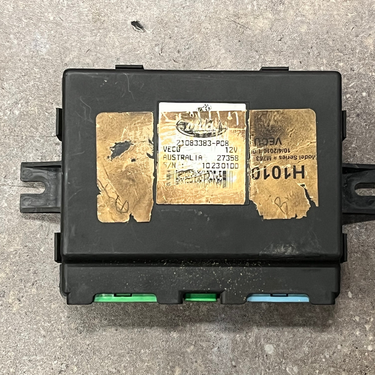 Mack Vehicle Control Module (VECU) Part # 21083383-P08, 27358 – CA ...